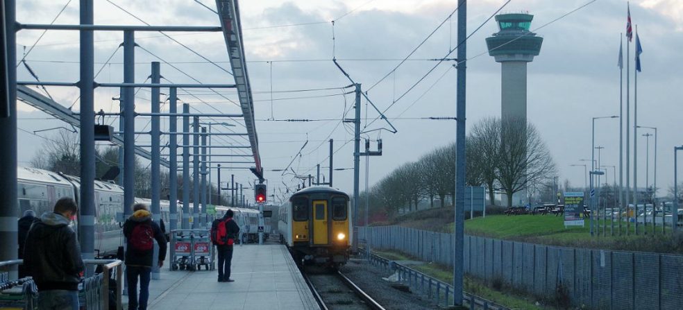 Stansted Aiport ↔ Londen-centrum - Melookyoubook